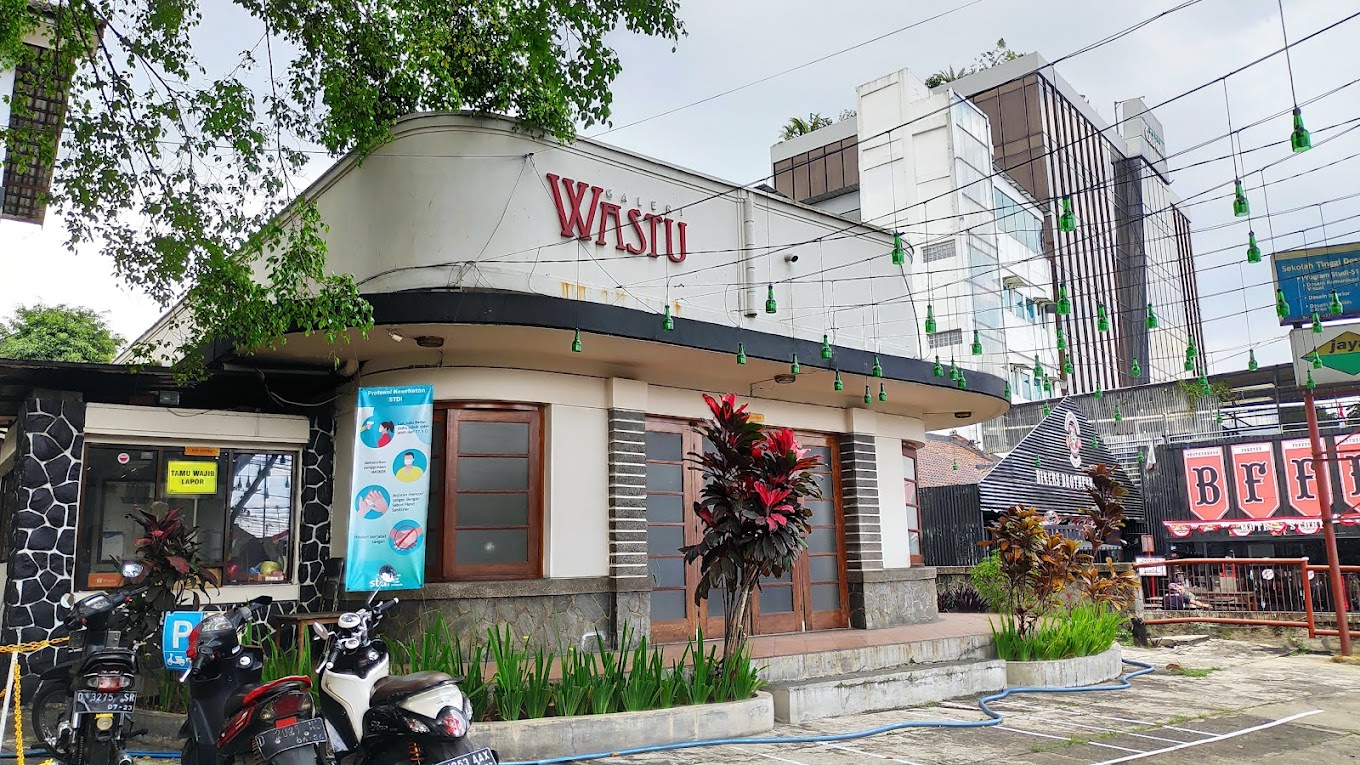 Rincian Biaya Kuliah Sekolah Tinggi Desain Indonesia (STDI Bandung) TA ...